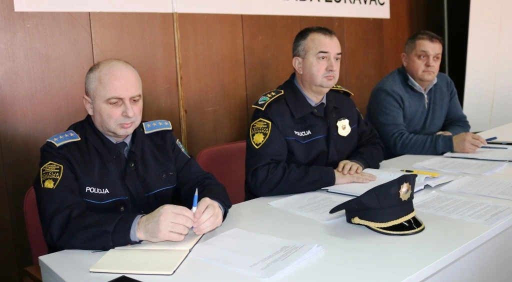 Održan prošireni kolegij direktora Uprave policije MUP TK-a - Aktuelno.ba